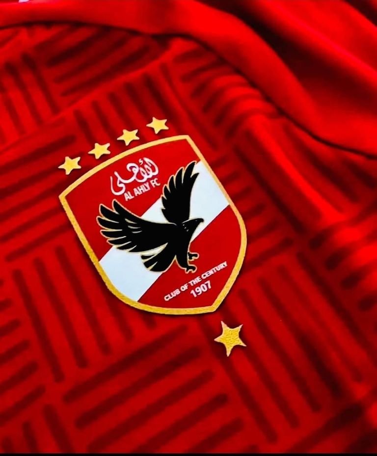 نجمة جديدة تُزين شعار الأهلي بعد التتويج بدوري أبطال أفريقيا - تليجراف مصر